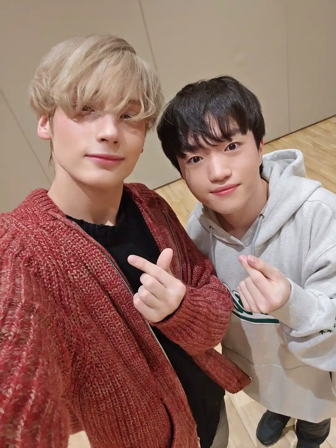 T1のKeriaがTXTのSNSに登場 - LoL情報まとめ Wiki*